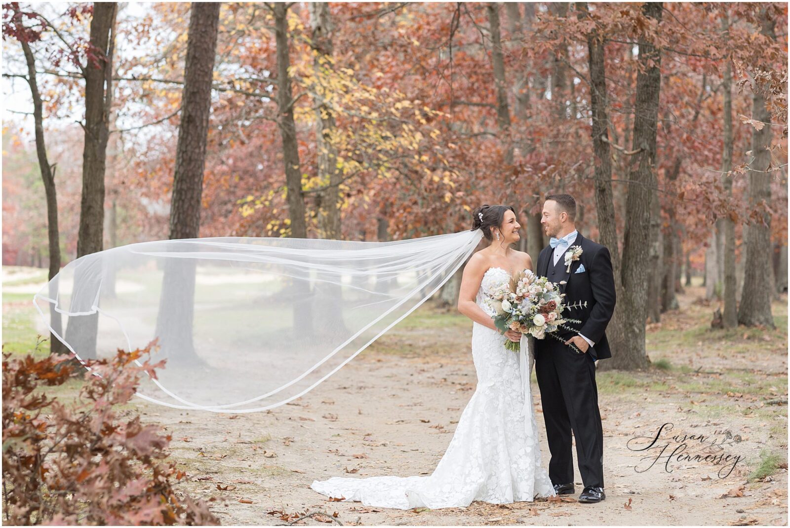 Romantic Fall Running Deer Golf Club Wedding | Jaclyn & Dave