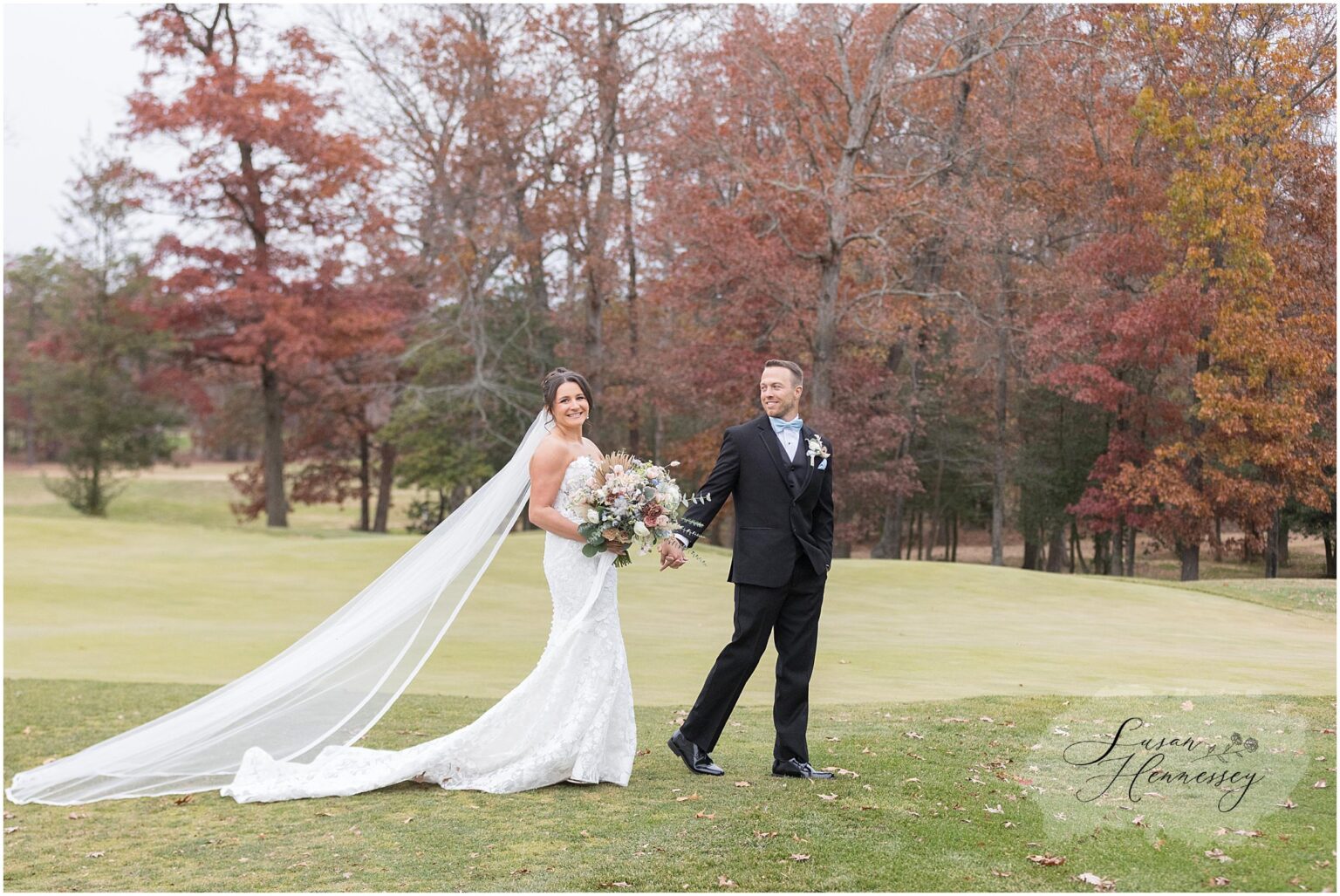 Romantic Fall Running Deer Golf Club Wedding | Jaclyn & Dave
